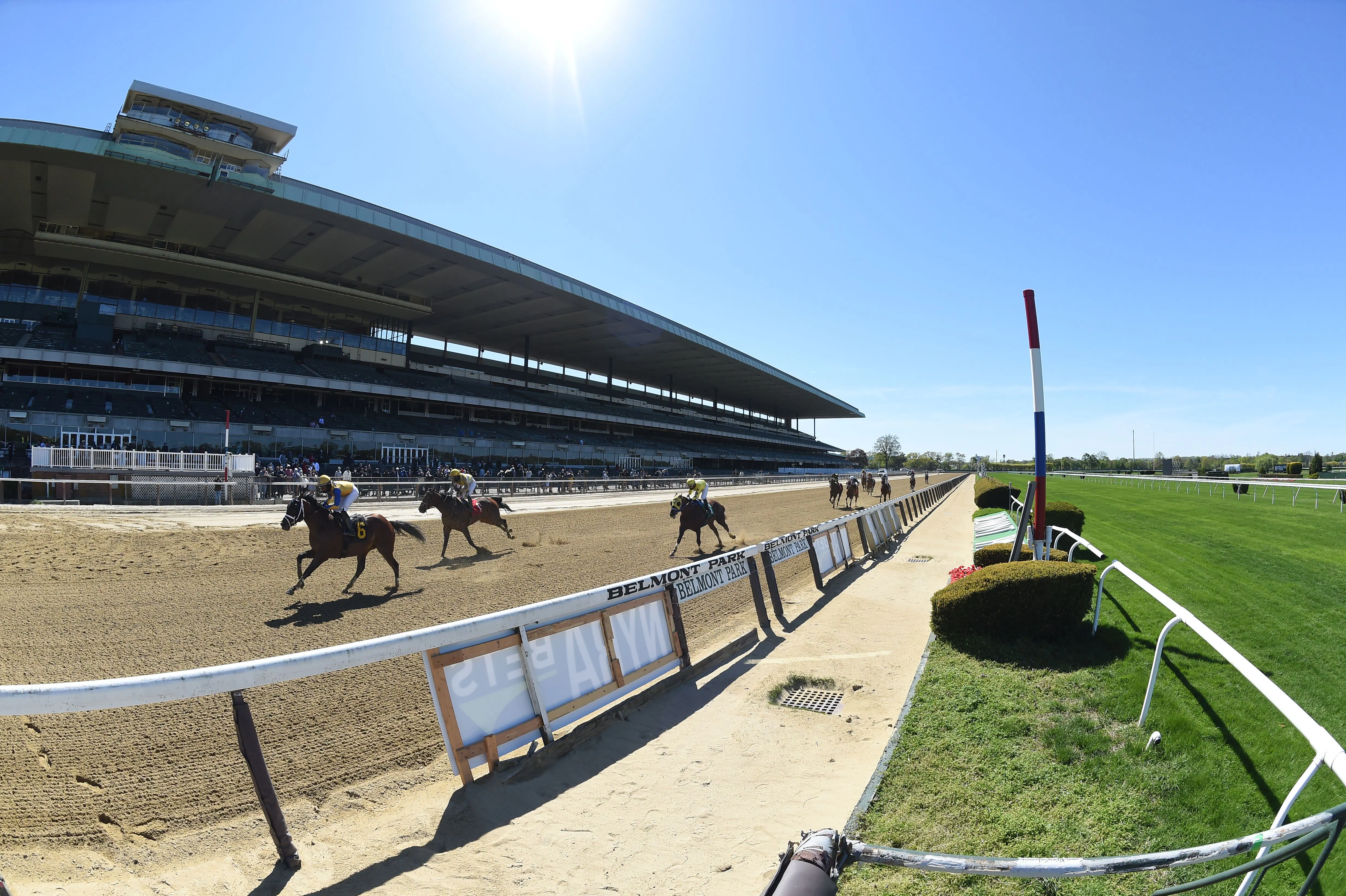 Brisnet Call-in Show with James Scully and Bobby Neuman for | TwinSpires