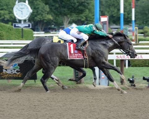 No sweat! Honor Code does just fine around two turns | TwinSpires